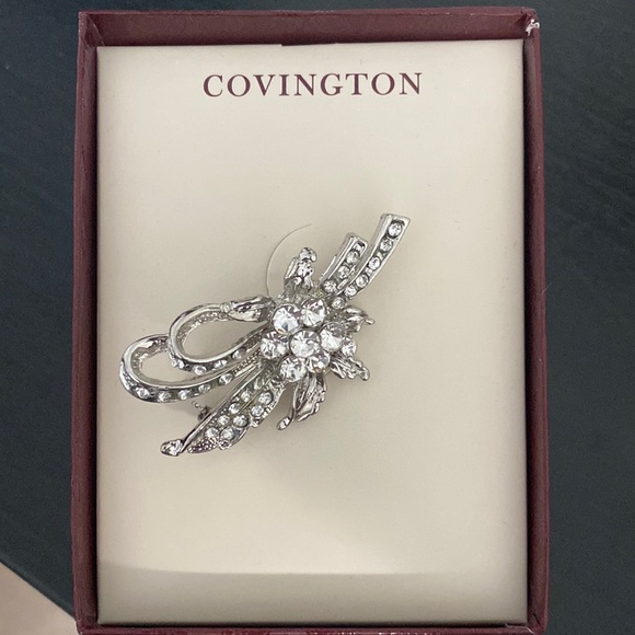 Covington | Jewelry | Covington Brand Brooch | Poshmark